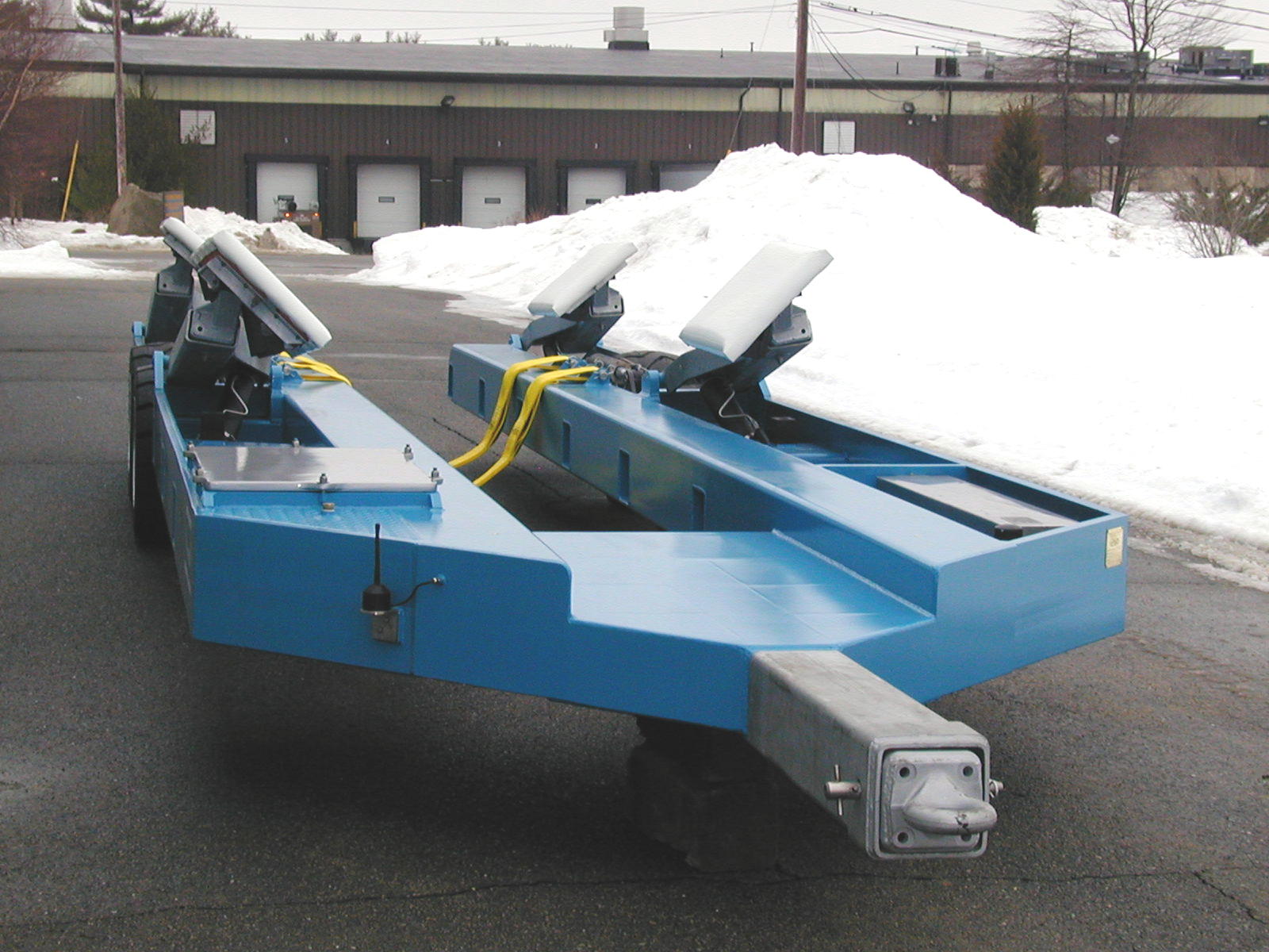 Boat Hauling | Boat Storage | Submersible Trailers