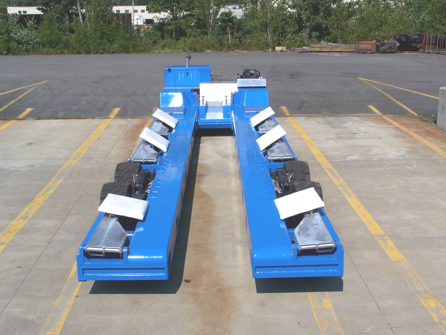 Boat Hauling | Boat Storage | Submersible Trailers